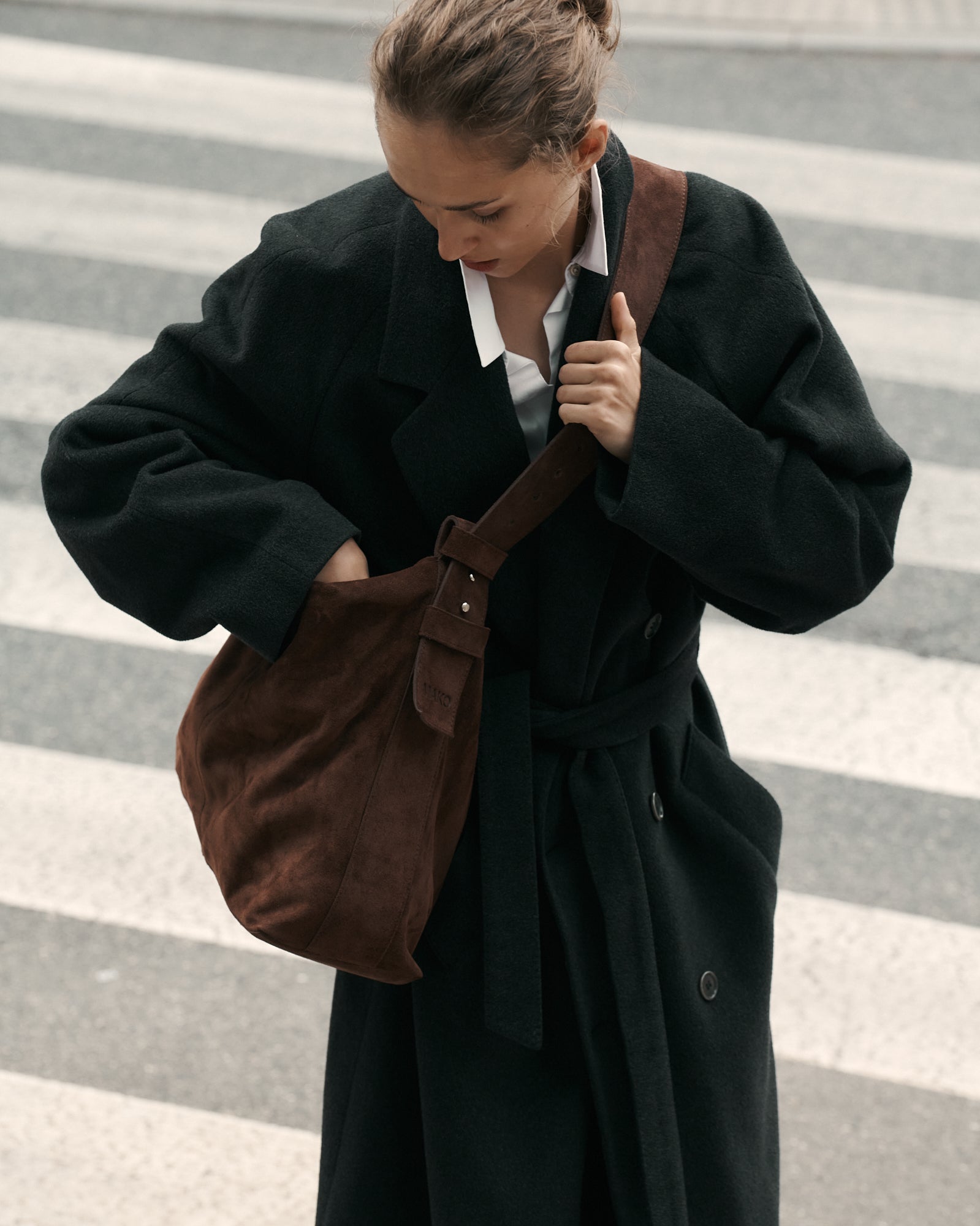 City Bag Chocolate – MAKO STORE